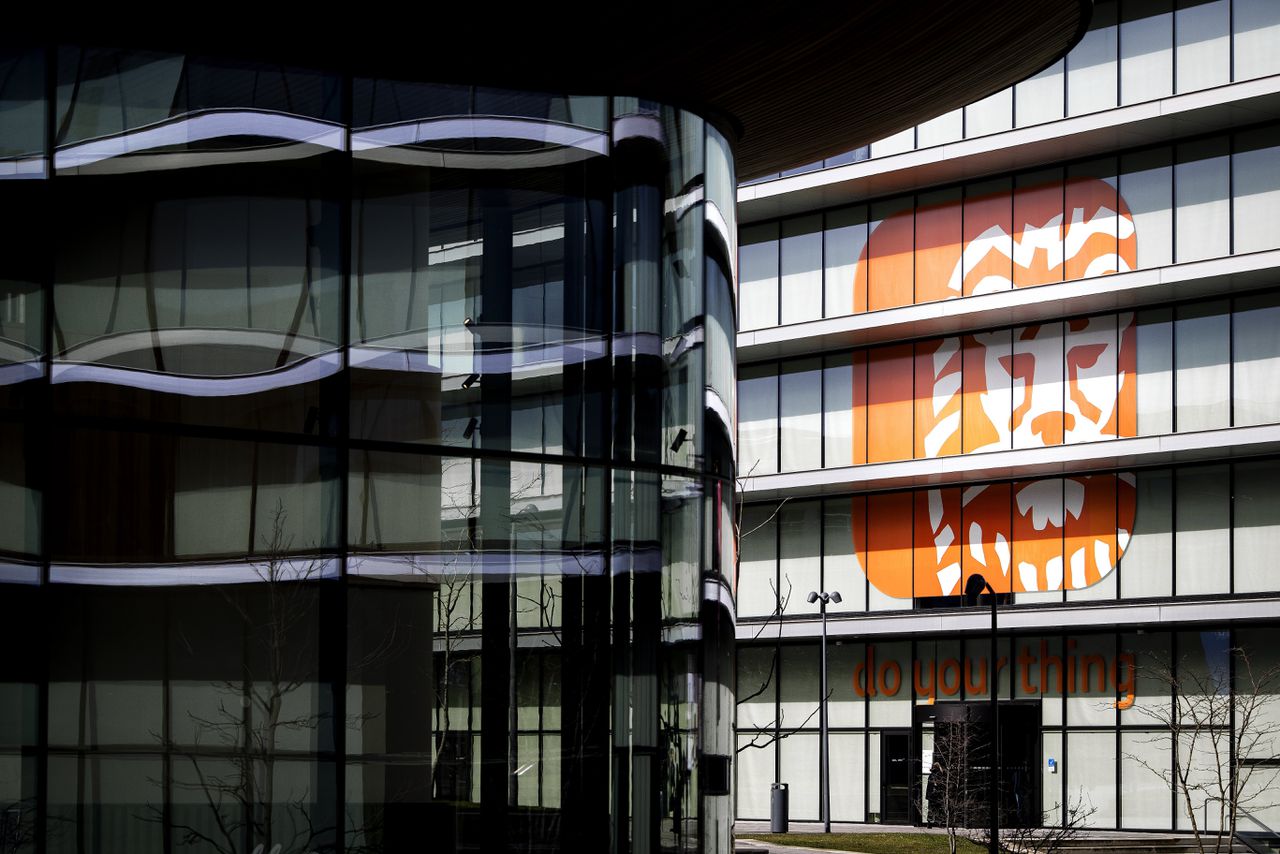 ING gaat snijden: tot 950 banen verdwijnen dit jaar, mede door AI - NRC