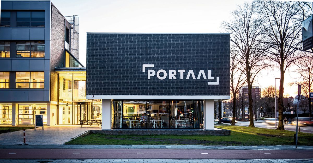 Mag ik een rookpauze?, vraagt Leroy van D. aan de rechtbank - NRC