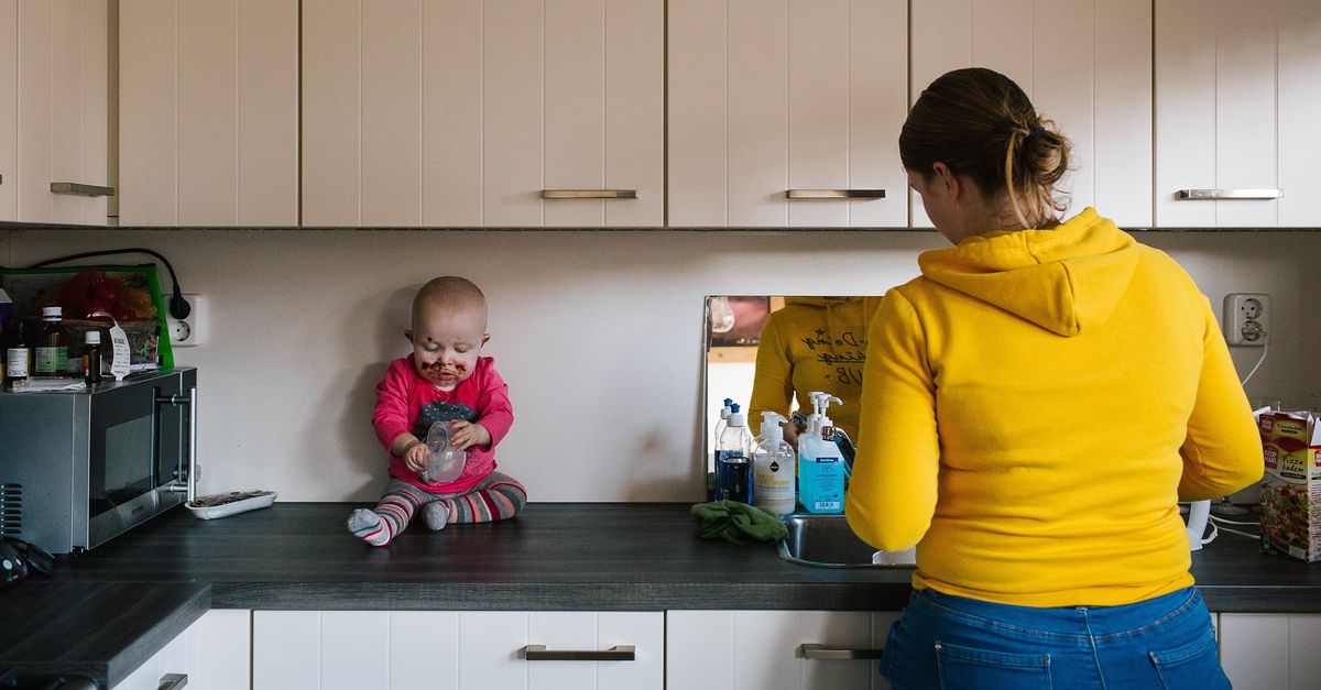 De broze huid van deze kinderen betekent een leven vol ongemak - NRC