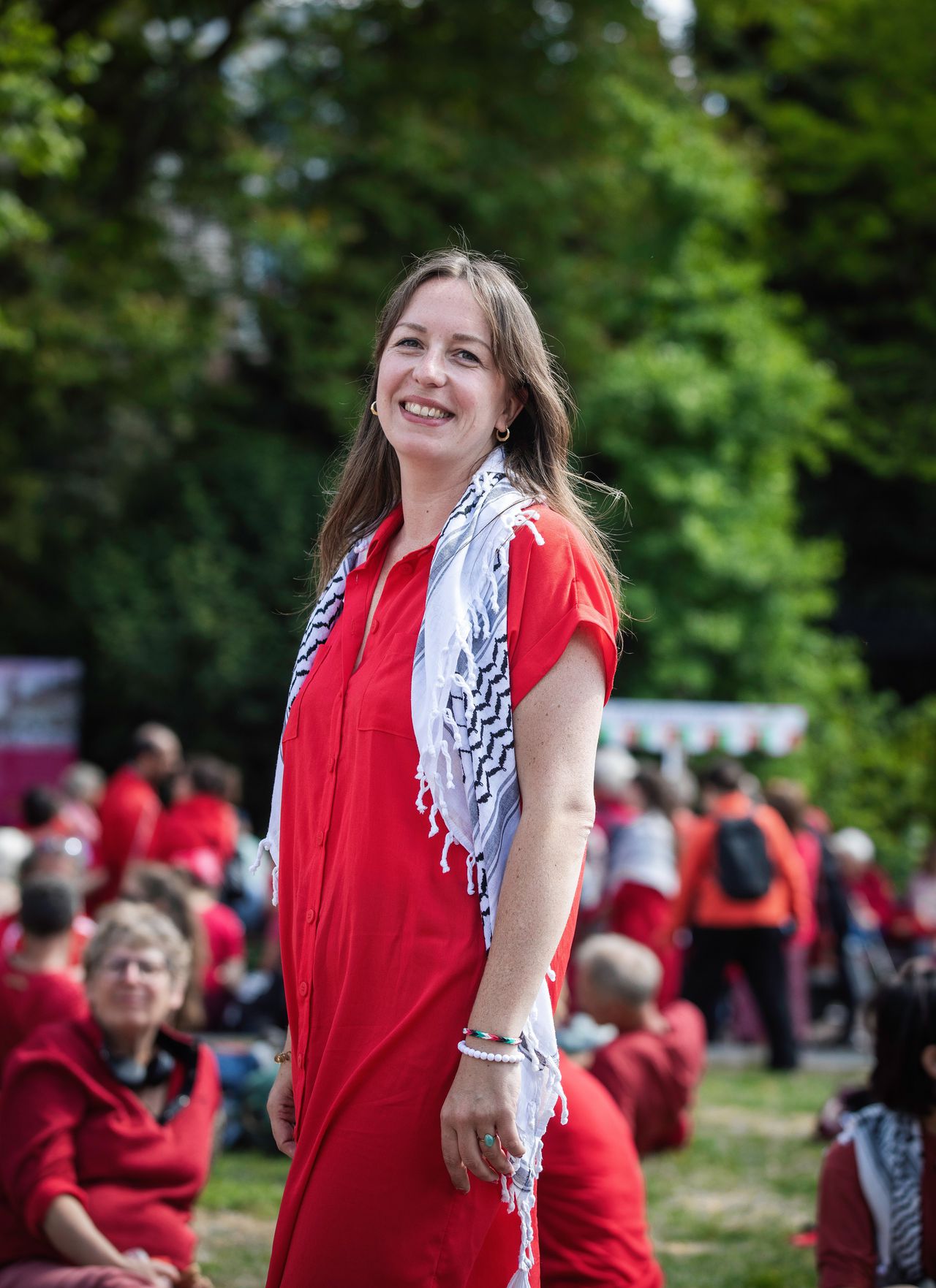 Een rode lijn vóór Gaza en tegen Israëlisch oorlogsgeweld, dwars door Den Haag: ‘Als ik hier ...