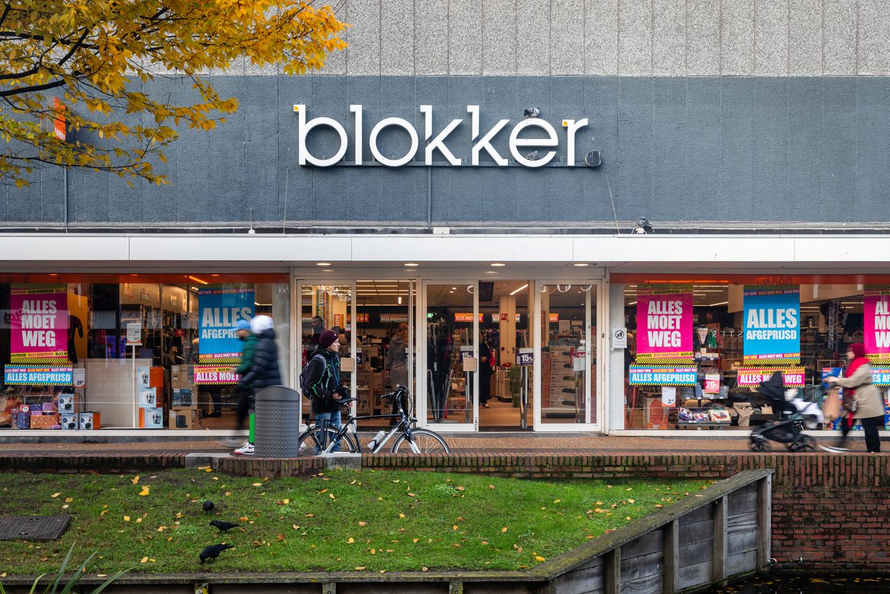 Blokker wil toch weer winkels openen - NRC