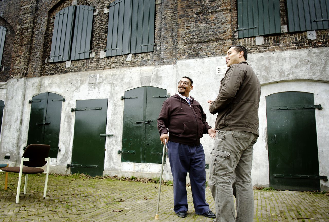 Die rotjochies in Amsterdam zijn er niets bij - NRC