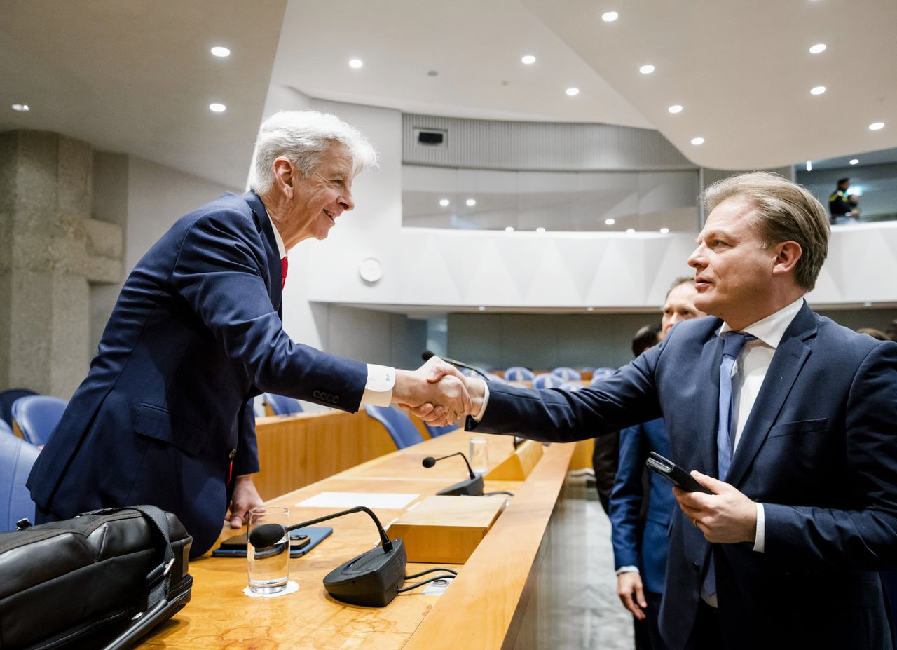 Jongerenpartij NSC wil Plasterk niet als premier en roept moederpartij ...