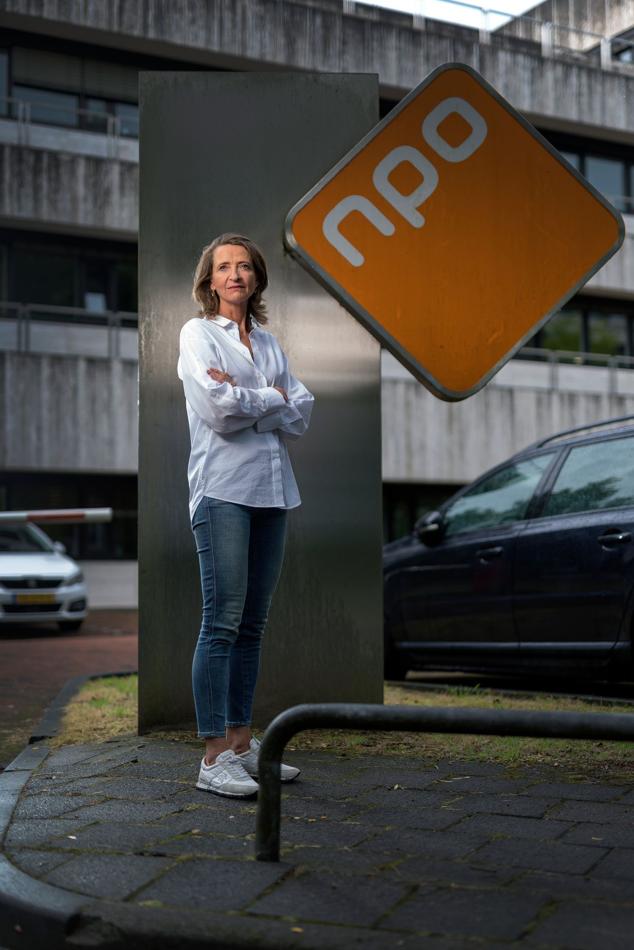 De val van NPO-baas Frederieke Leeflang - NRC