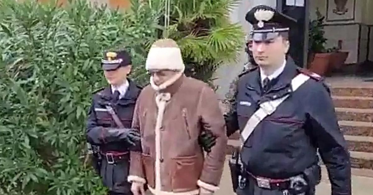 Italiaanse maffiabaas Messina Denaro, die dertig jaar voortvluchtig was ...