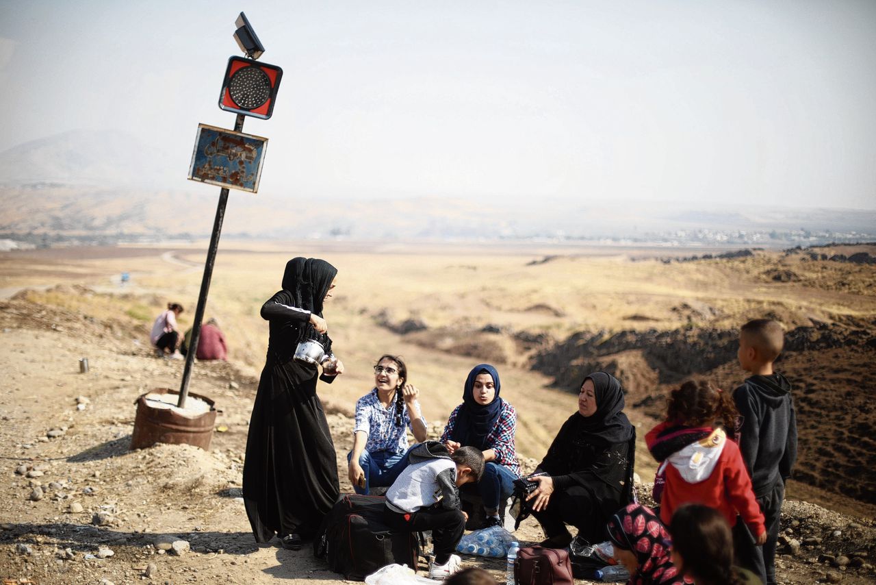 Chaotische exodus uit Noord-Syrië - NRC