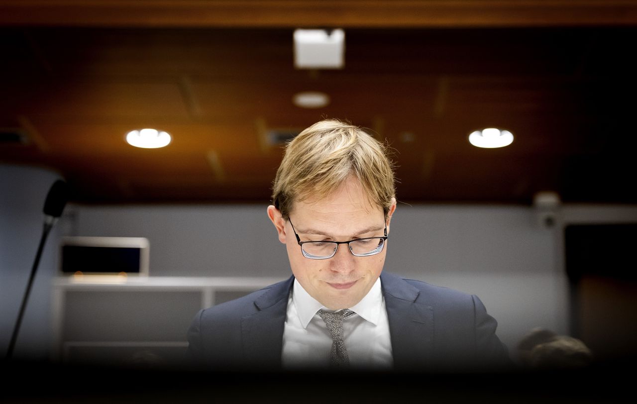 Voorwaardelijke boete van 450 euro voor FVD-Kamerlid Pepijn van ...