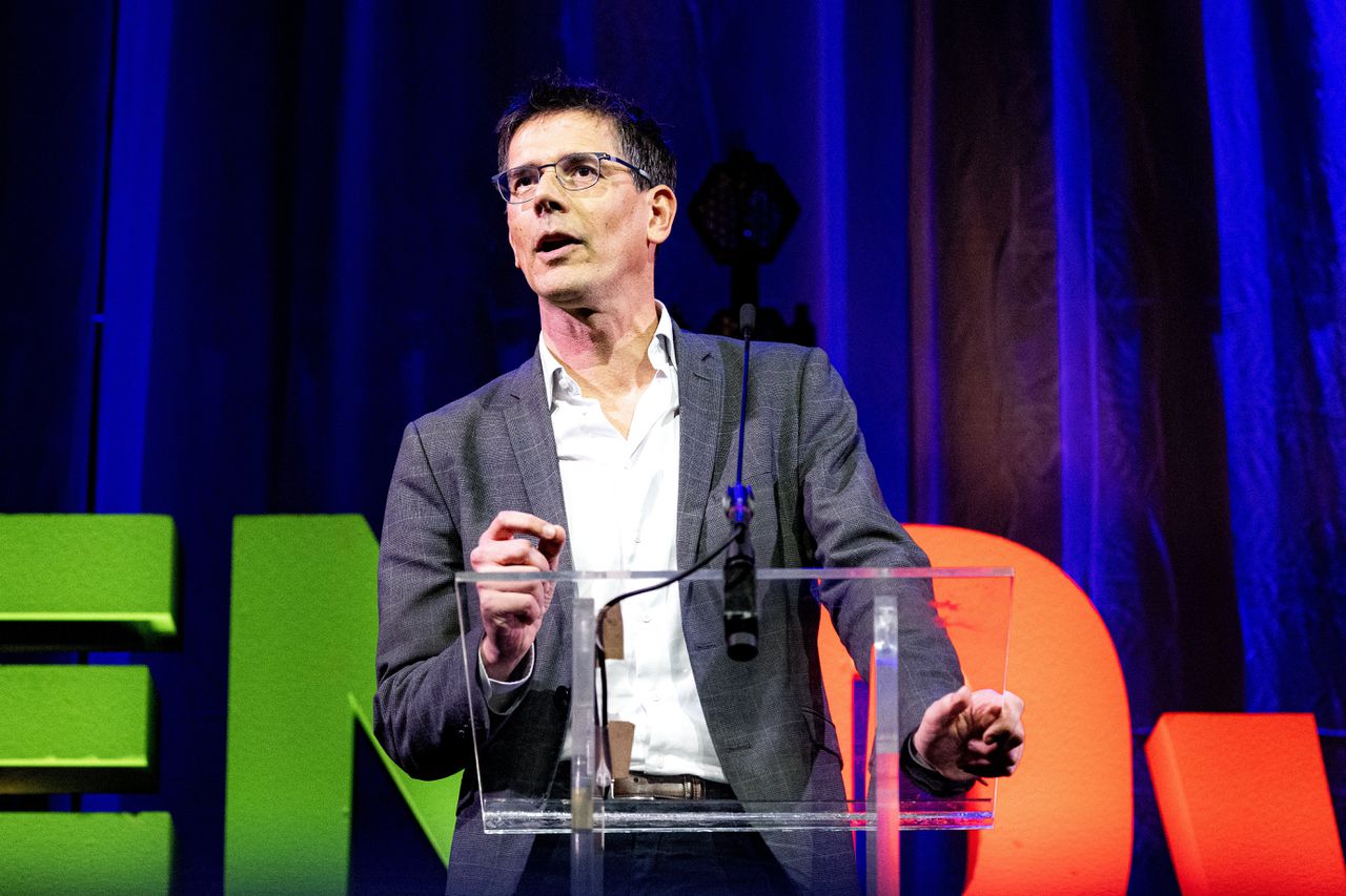 GroenLinks-PvdA ziet ledentallen stijgen en wil de grootste worden bij ...