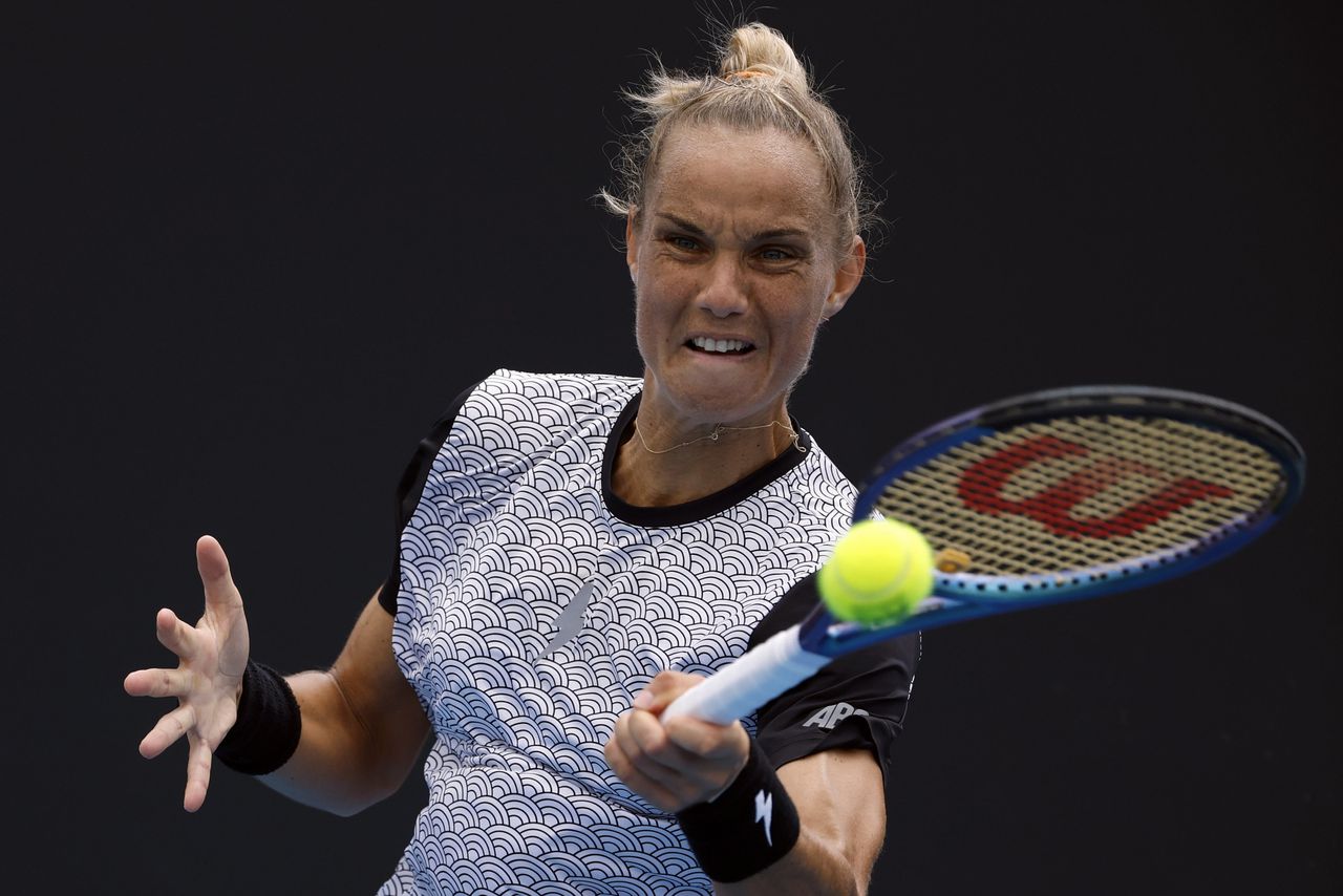 Tennisster Arantxa Rus uitgeschakeld op Australian Open, Griekspoor wint wel - NRC