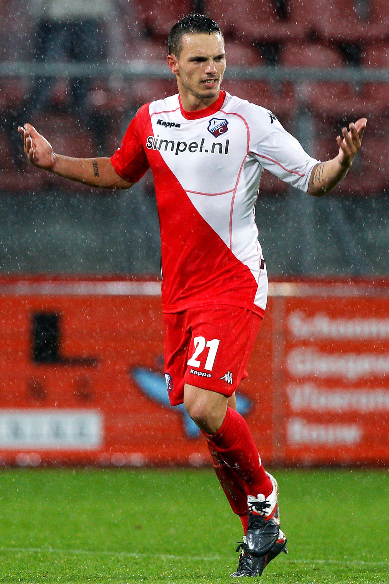 Juichen voor idool uit eigen stad - NRC