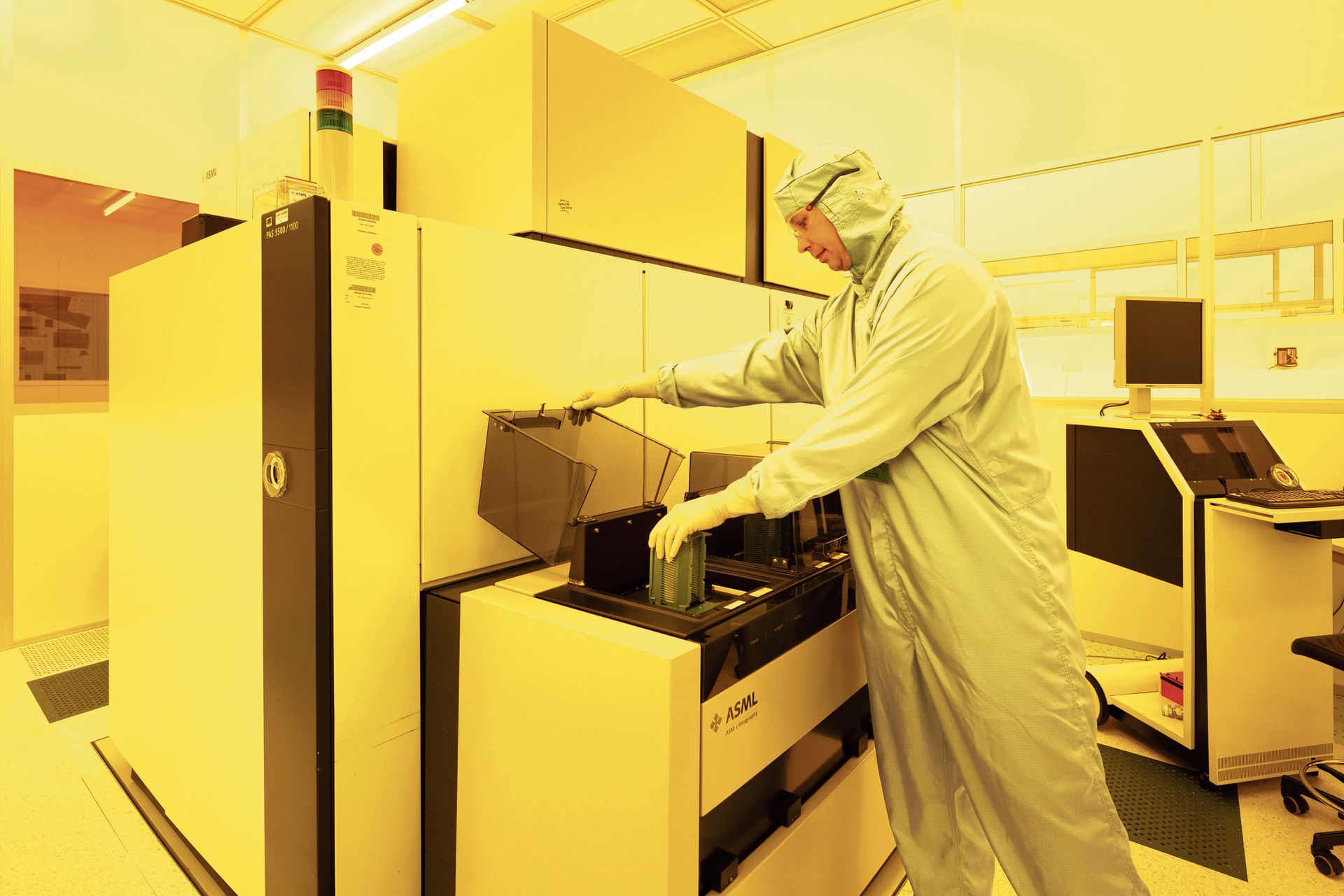 ASML overtreft eigen verwachtingen - NRC