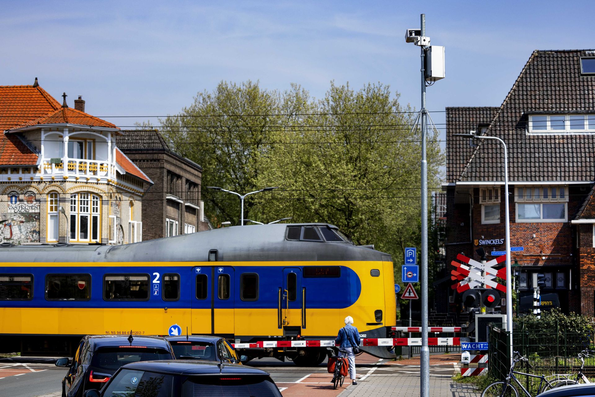 Forse boetes voor NS en ProRail wegens ondermaatse prestaties - NRC