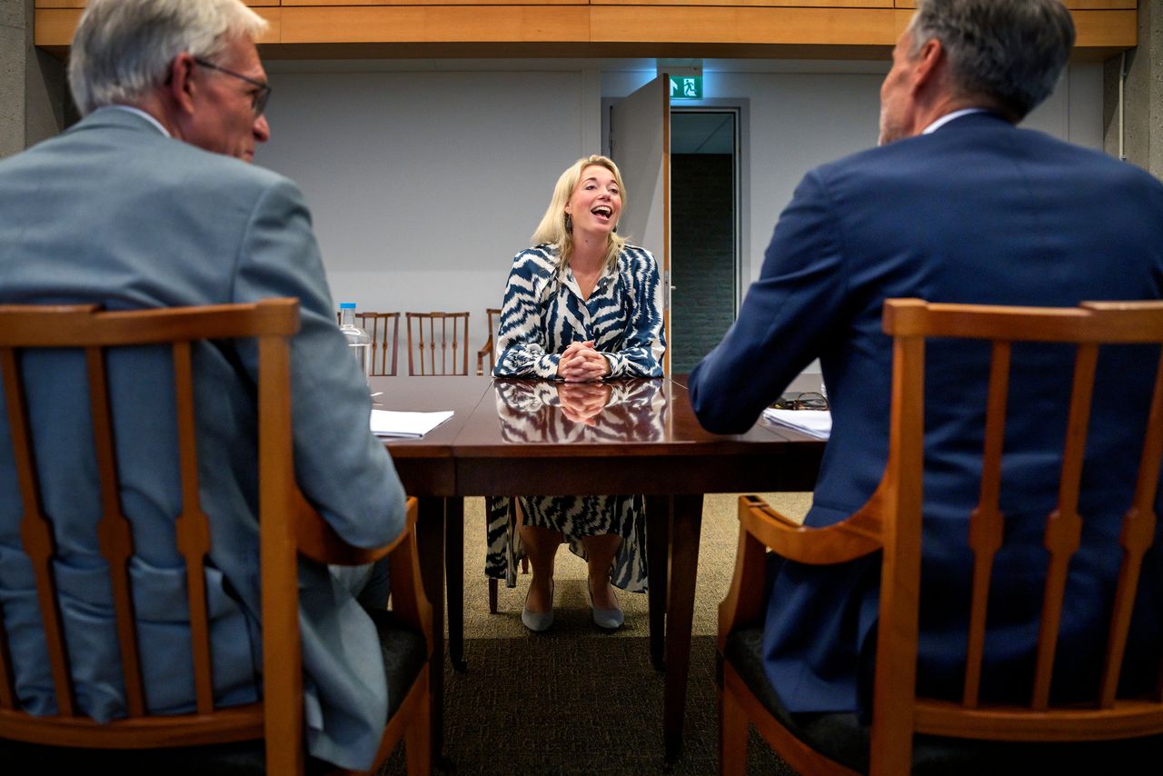 Inburgering verschuift van Sociale Zaken naar PVV-staatssecretaris op ministerie van Justitie - NRC