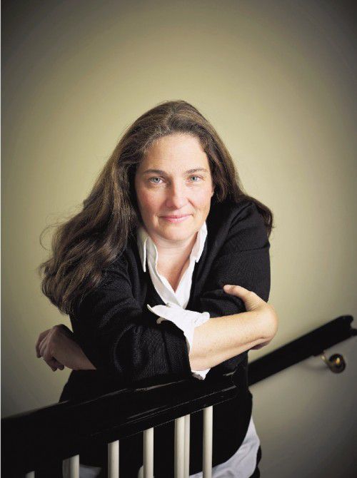 A.M. Homes: ‘Ik laat personages net niet verzuipen’ - NRC