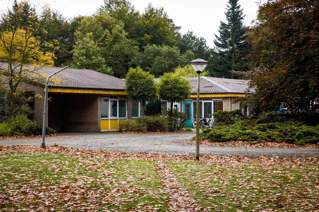 Kliniek Den Dolder schroeft beveiliging op na incident - NRC