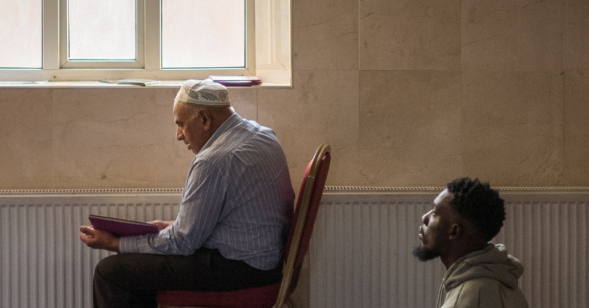 Drie maanden na de gewelddadige rellen worstelt het VK nog altijd met ...