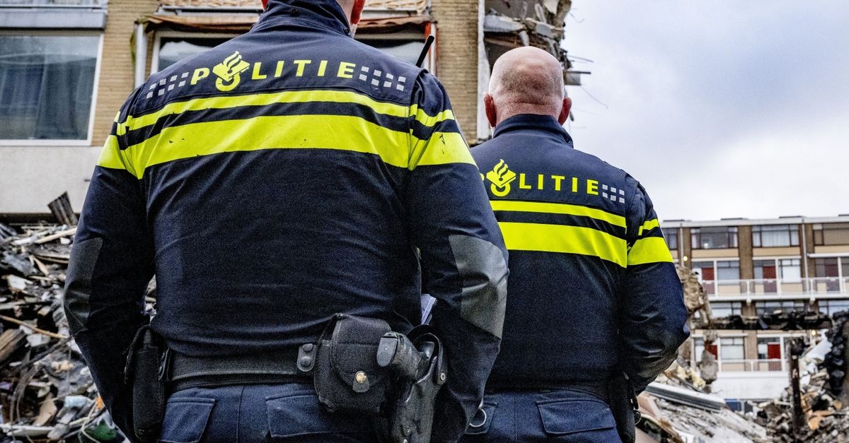 Hoe gevaarlijk is het om de politie te tippen? - NRC