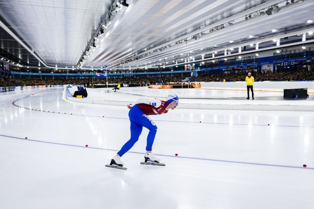 Nieuwe sensatie Van de Bunt wint ook 10.000 meter – en is plots ’s ...
