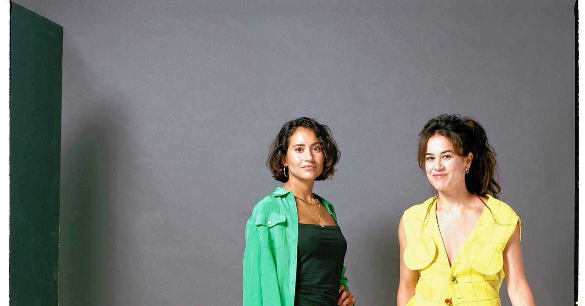 Frida en Nora Boeke: ‘Een keffiyeh is een klein gebaar, maar wel een manier om je uit te spreken ...