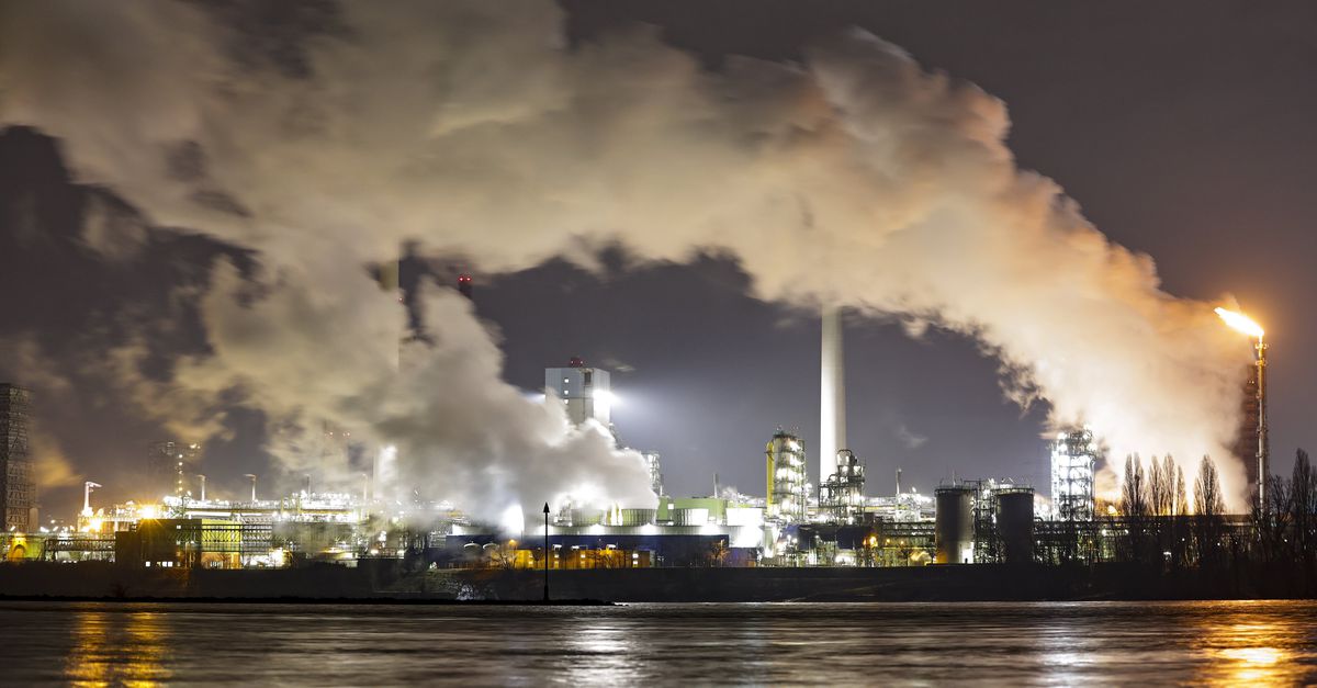 EU bijt harder van zich af en dreigt Trump met tegenacties, na nieuwe heffingen op staal en ...