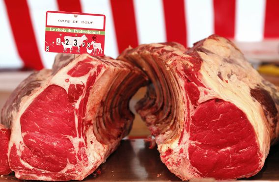 ‘Rood vlees eten kan levensverwachting verkorten’ - NRC