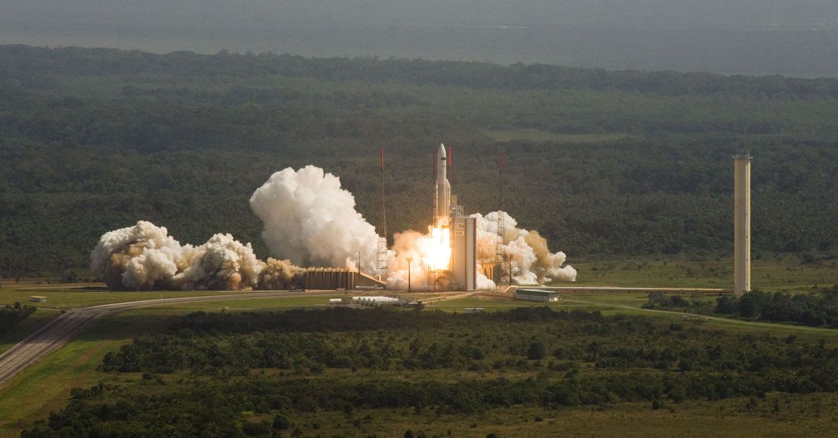 Allerlaatste lancering van de Ariane 5-raket, het Europese ruimtevaart ...