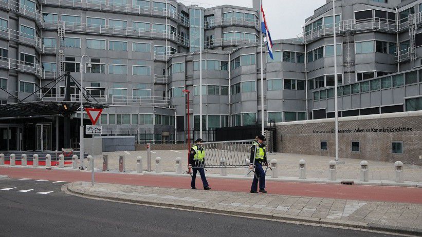 Amerikanen: de AIVD keek neer op NCTb - NRC