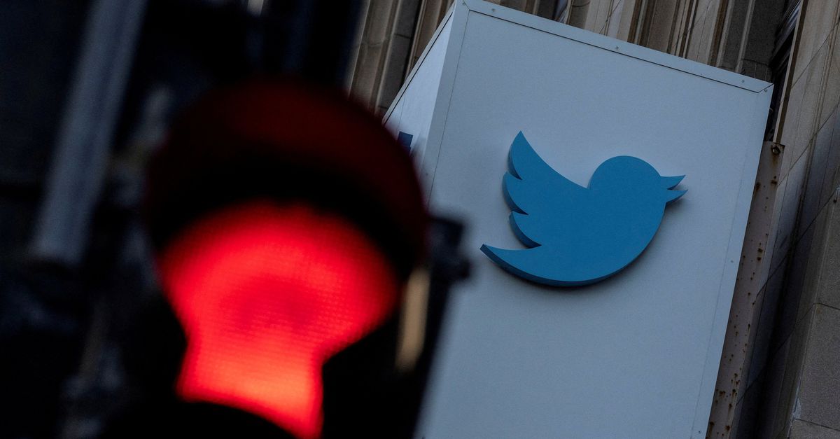 Twitter gooit reclamebeleid overhoop, gaat betaalde politieke ...