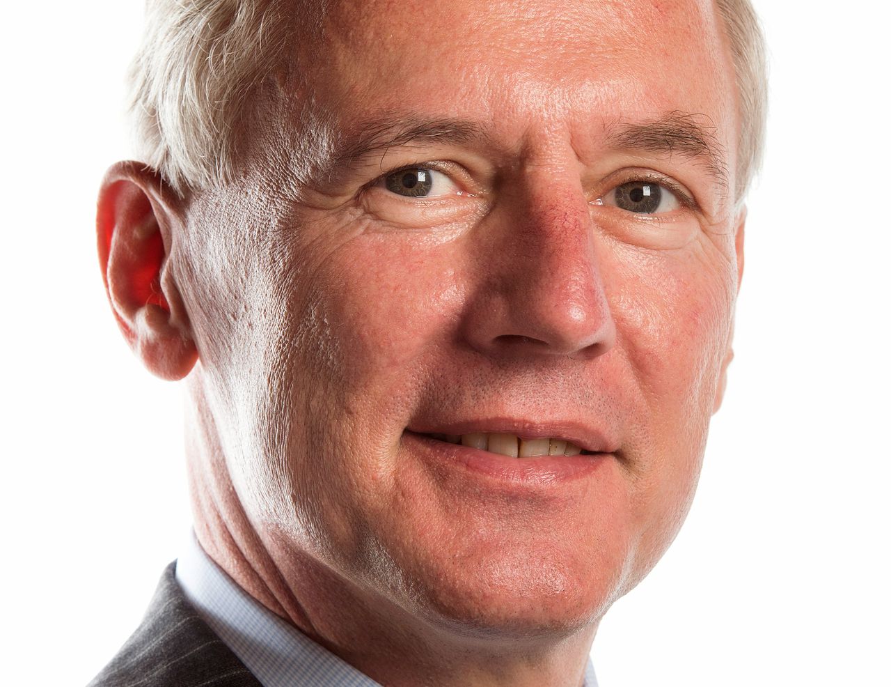 PVV-senator Martin van Beek verongelukt - NRC