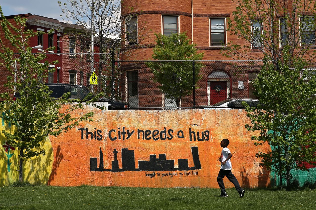 Amerikaanse minister van Justitie begint onderzoek naar politie ...