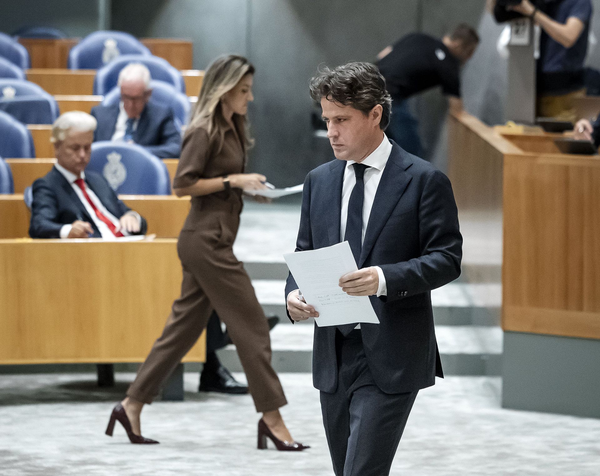 VVD-leider Yesilgöz toonde zich opvallend mild tijdens het Kamerdebat ...