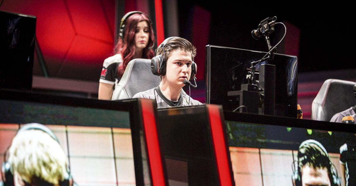 Dit is het leven van profgamer Fabian - NRC