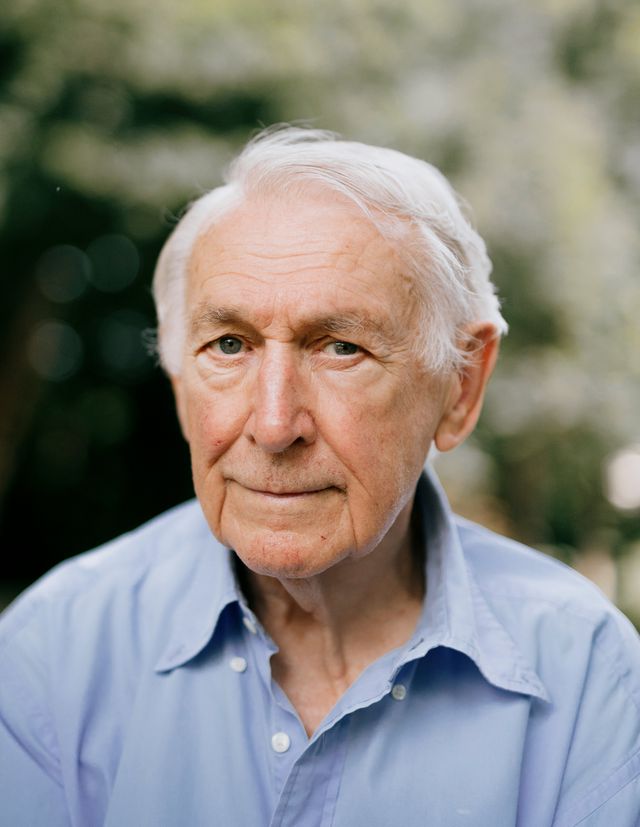 Koos Postema (1932-2026): invloedrijk tv-presentator en taboedoorbreker ...