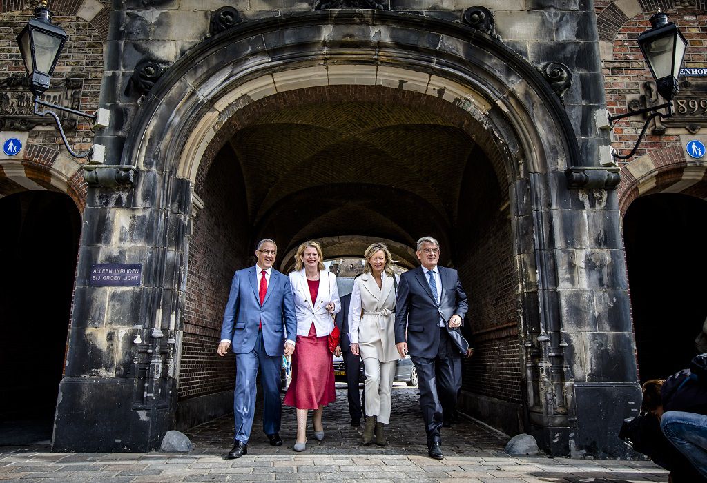 Kwart Burgemeesters Wordt Bedreigd Door Criminelen Nrc
