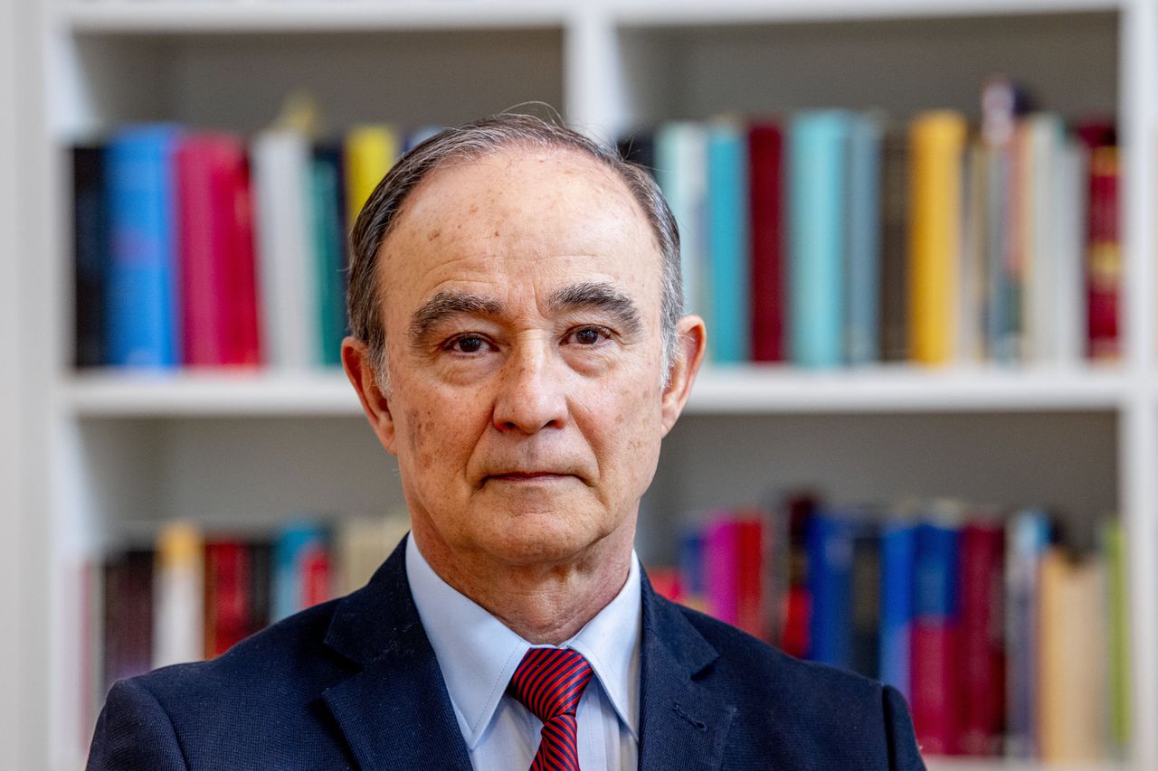 D66 en SP: minister moet archief commissie-Poch wél verstrekken - NRC