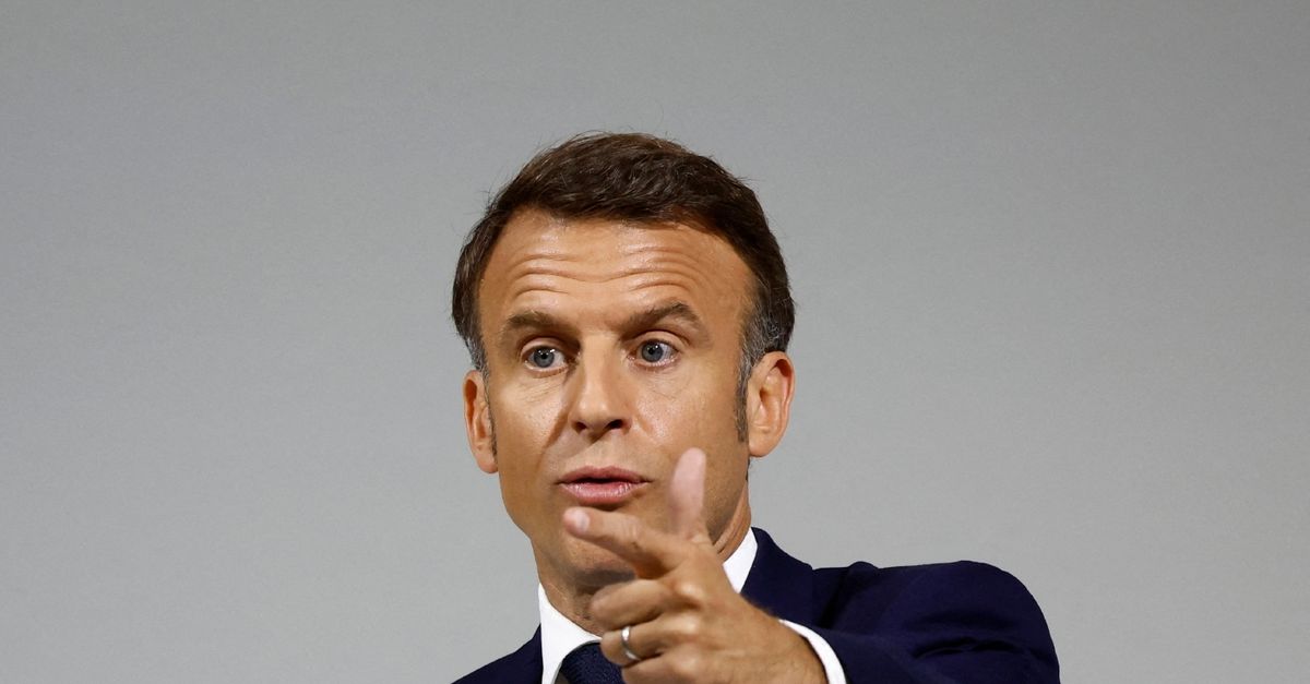 Heeft Macron zijn hand overspeeld? - NRC