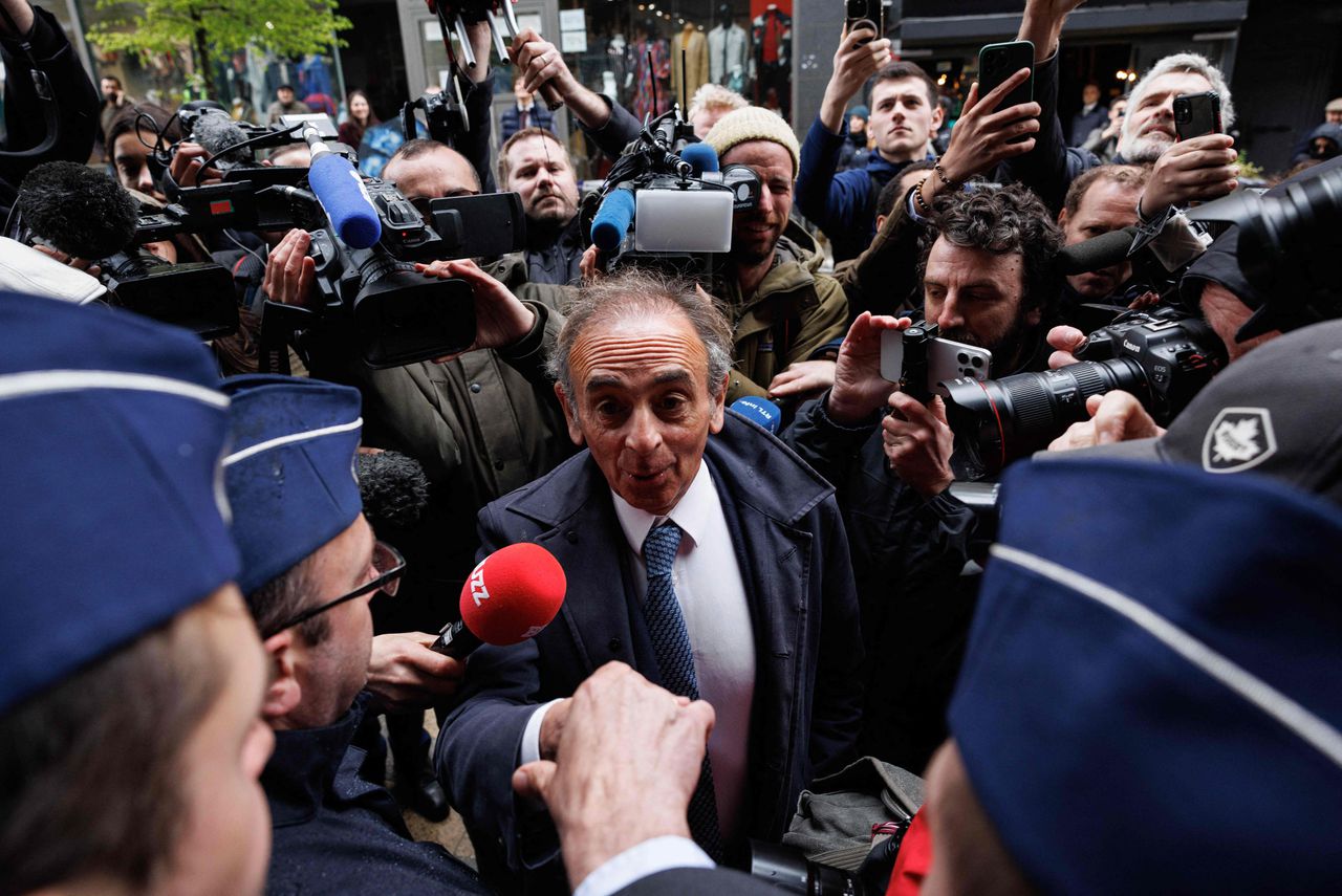 Burgemeester verbiedt conferentie van radicaal-rechts in Brussel. ‘Het is hier een hellhole ’ - NRC