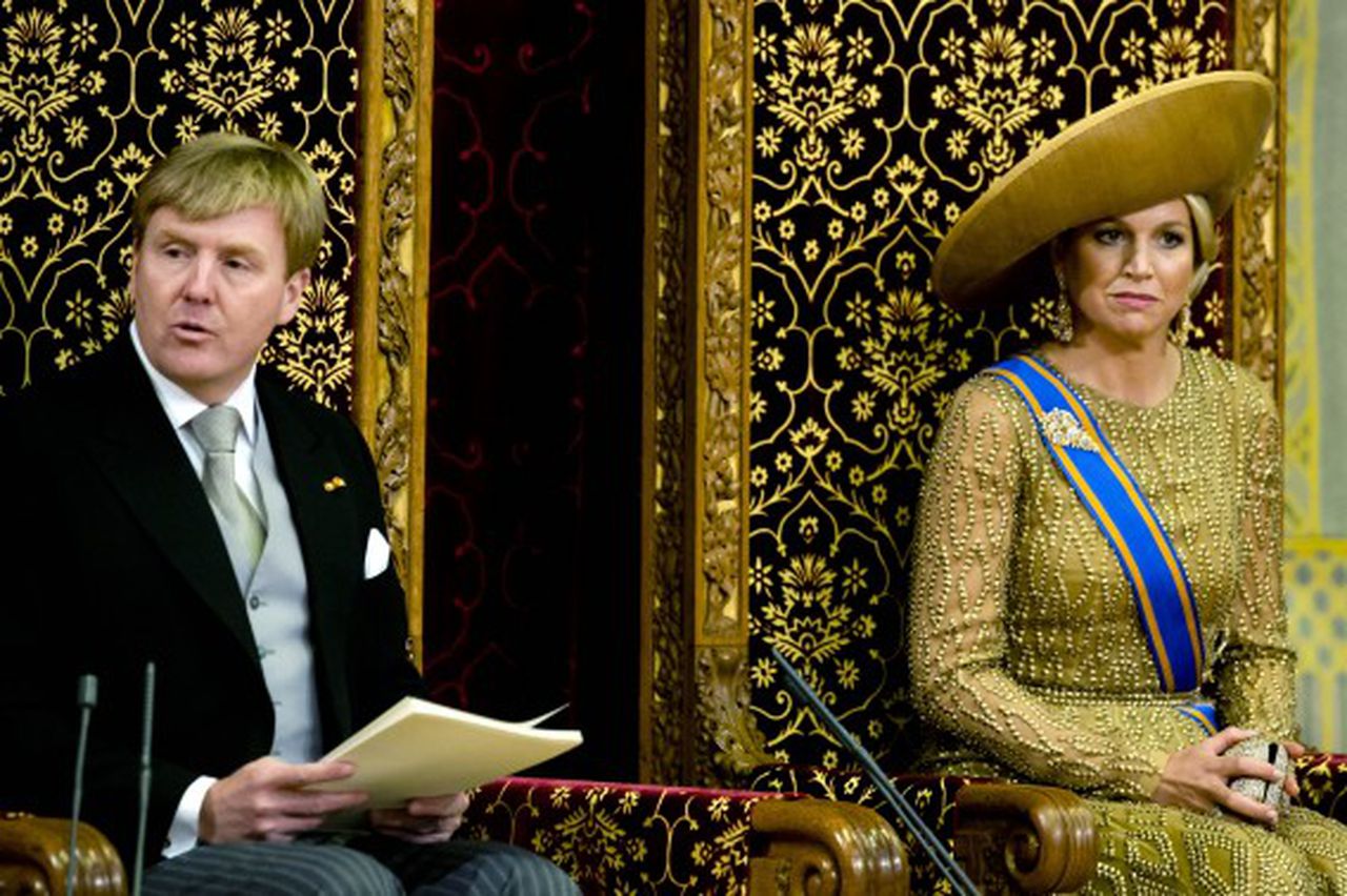 Teruglezen/-kijken: de eerste Troonrede van Willem-Alexander - NRC