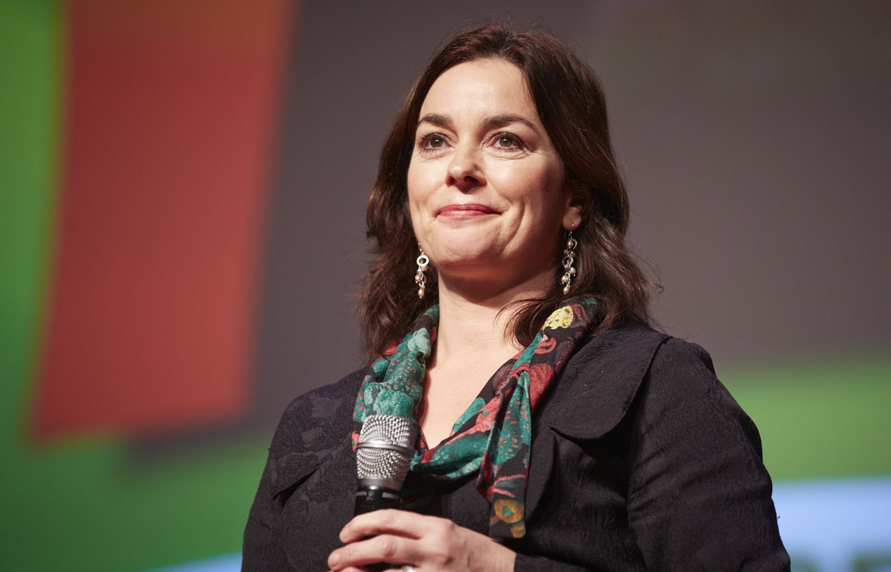 KPN wil Jolande Sap als commissaris - verlies kleiner dan vorig jaar - NRC