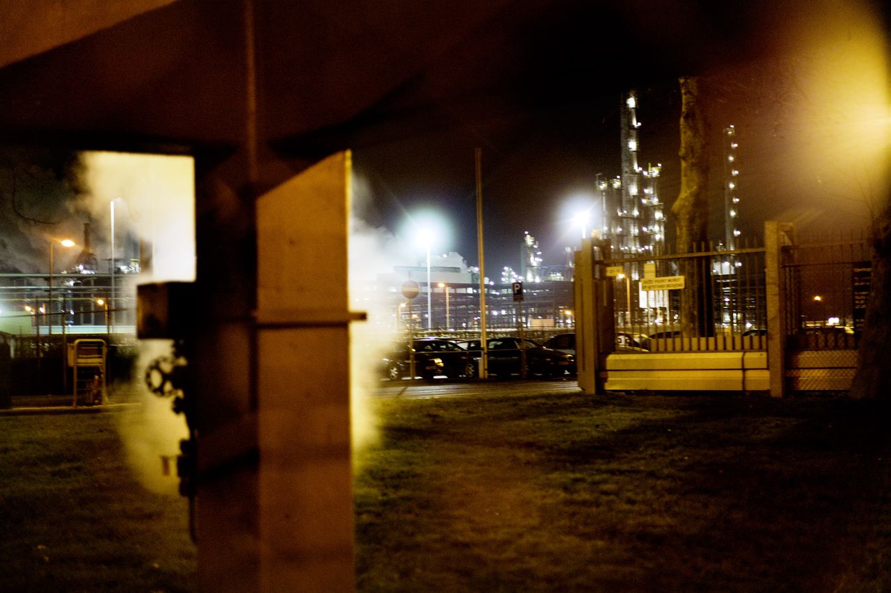 DSM investeert 100 miljoen euro in onderzoekscentra - NRC