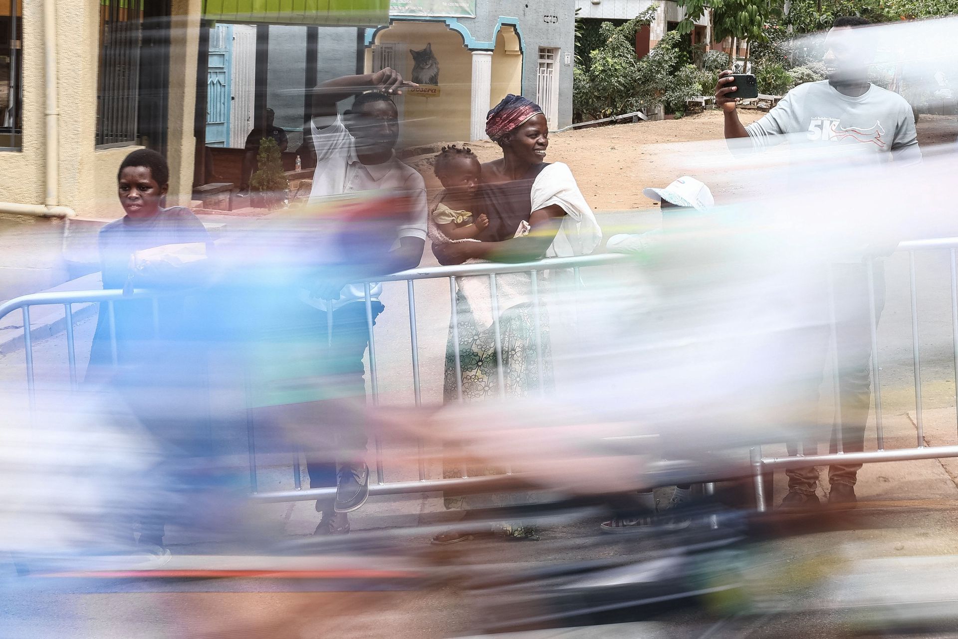 Verslag doen in een dictatuur: bij WK wielrennen in Rwanda hoorde je het pr-verhaal van de ...