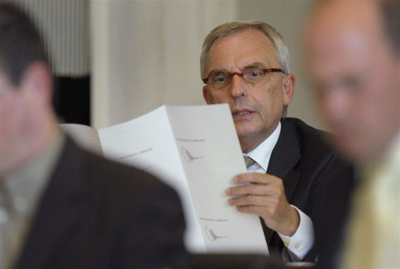 ‘Van Rey liet zich omkopen door projectontwikkelaar’ - NRC