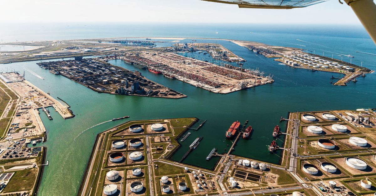 Haven van Rotterdam ziet vervoersstromen veranderen - NRC