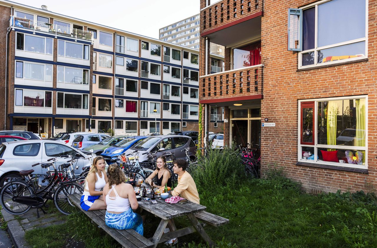 Het studentenkamertekort loopt nóg verder op. Het gevolg: de student ...