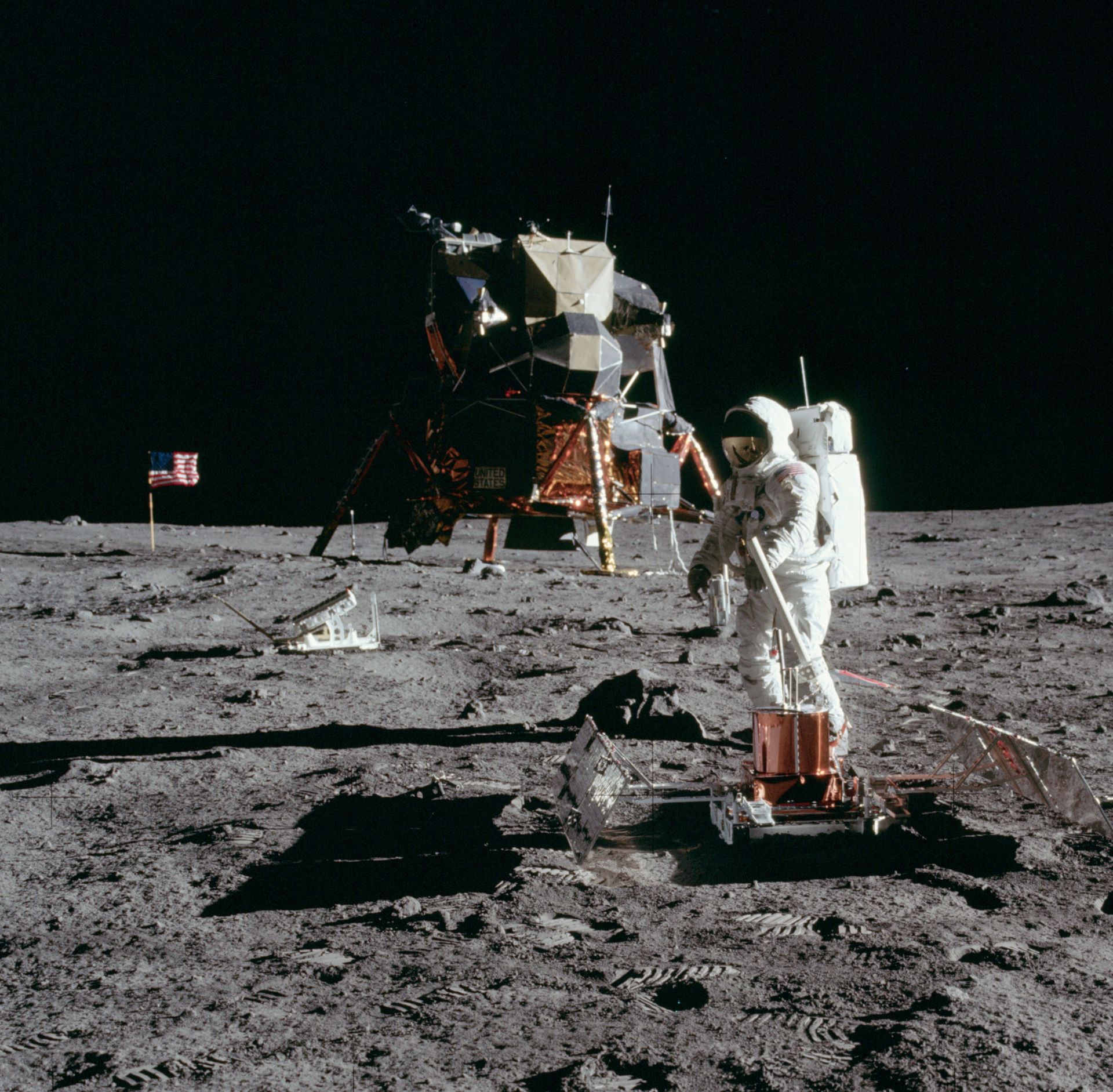 Opinie | Hoe NRC een halve eeuw later op de maanlanding terugblikt