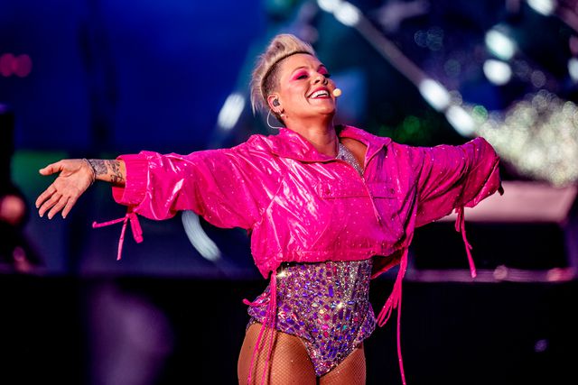 De eerste dag van Pinkpop bestaat vooral uit Pink en pop - NRC