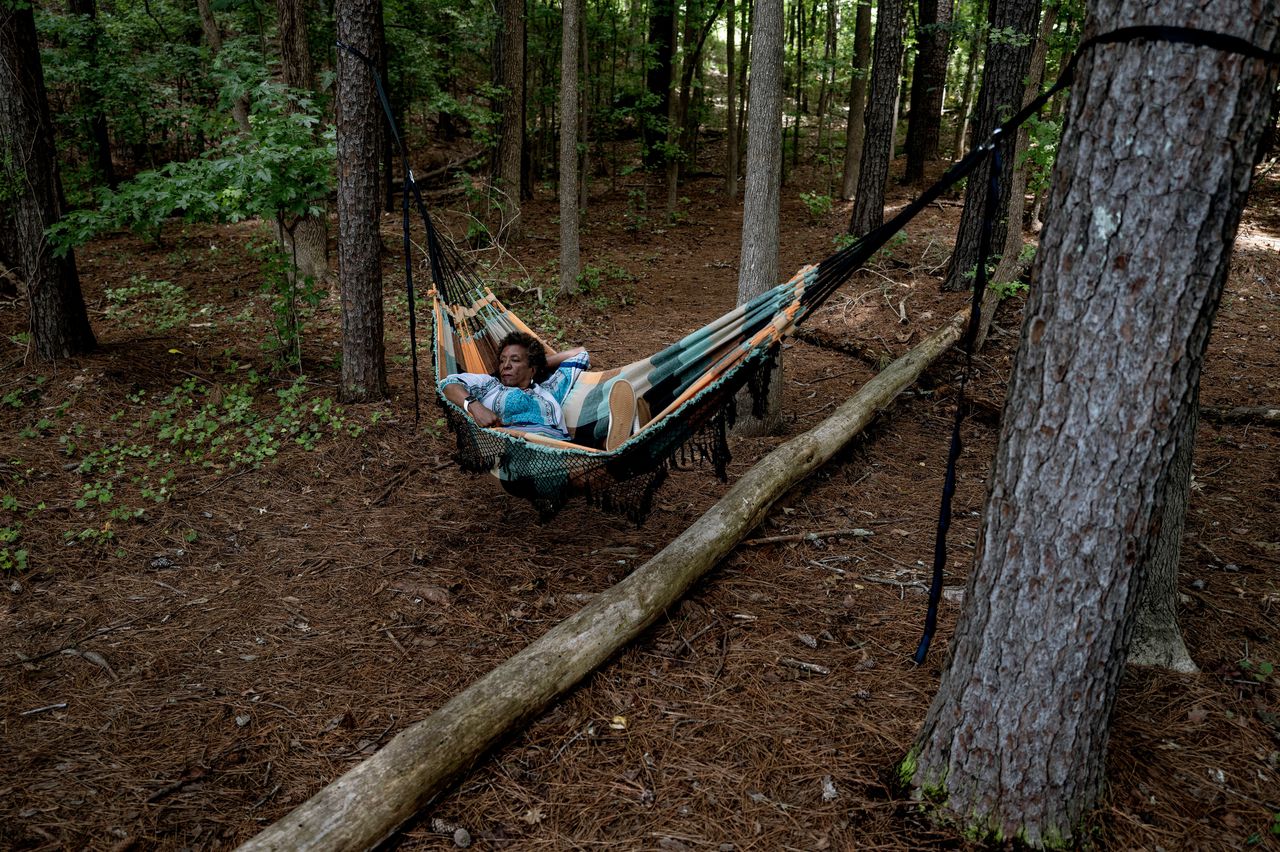 Nog lang niet oud: 72-jarigen van over de hele wereld - NRC