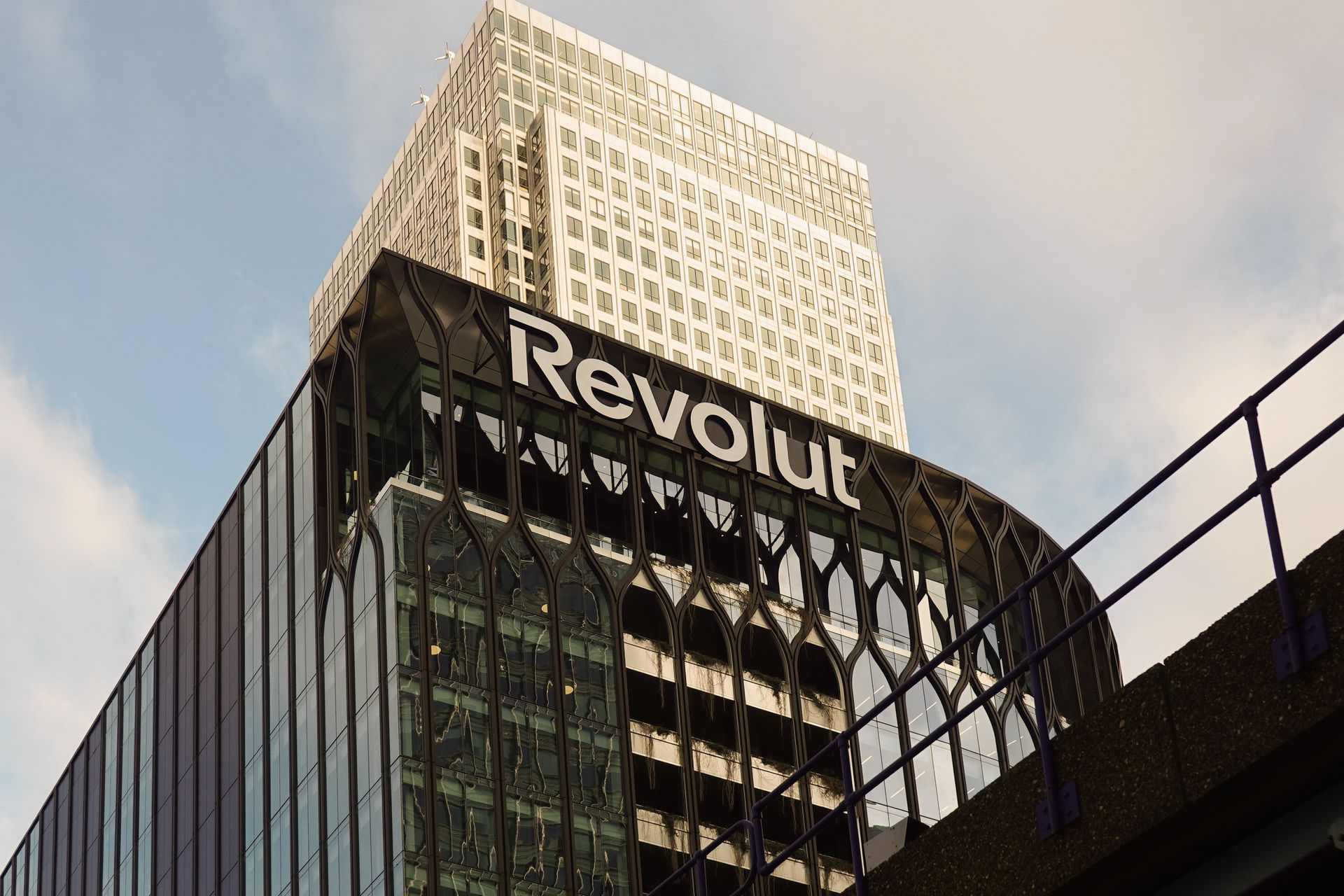 Onlinebank Revolut groeit op alle fronten en boekt winstsprong. ‘Qua ...