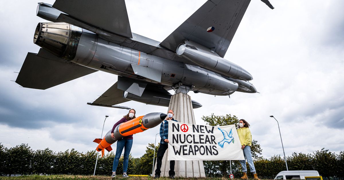 VS overwegen om in meer NAVO-landen kernwapens te stationeren - NRC