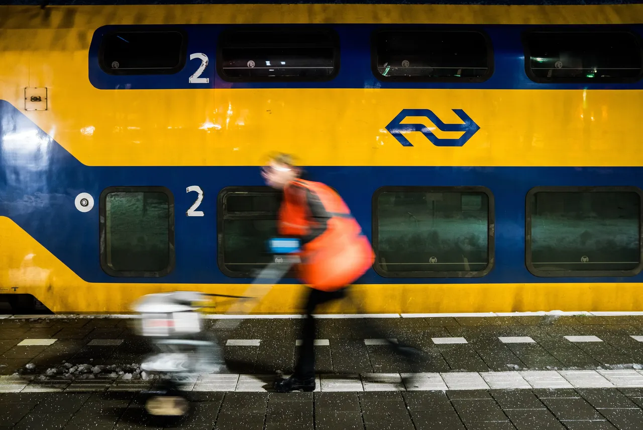 Vakbonden en ProRail bereiken cao-akkoord - NRC